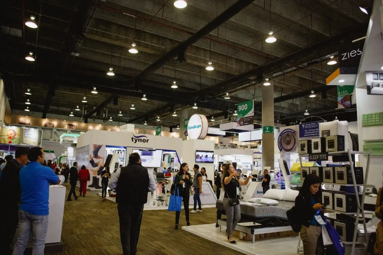 10 Exposiciones en CDMX del sector industrial - Lluvia Display